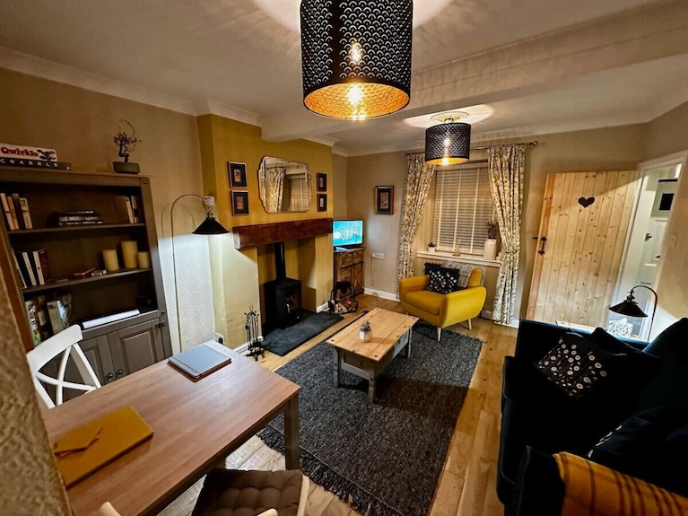 Victoria Cottage - Lovely 1 Bed Retreat With Hot Tub - 英格蘭