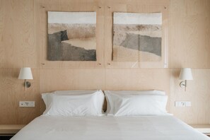 Suite-Estúdio | Cofre no quarto, cortinas/cortinados opacos, quartos insonorizados 