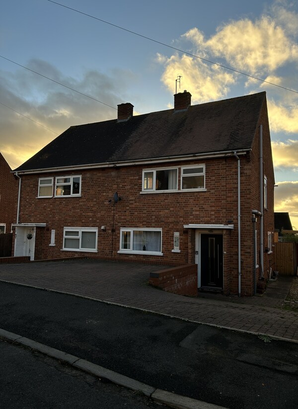 No.6 Overnight Stays - Worcester