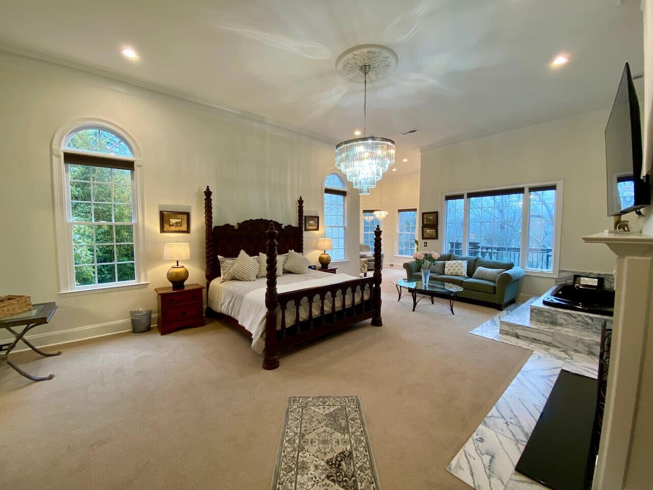 Maison Paradis - River Front - Two Kitchens - Dahlonega, GA