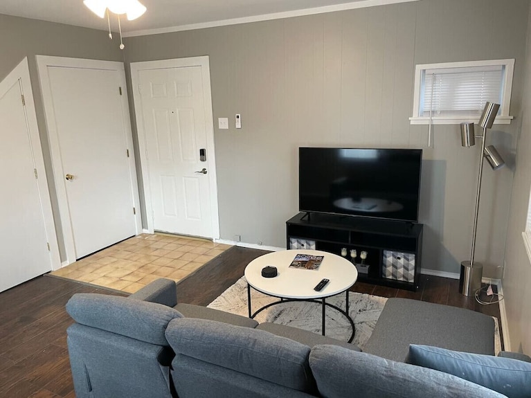 Modern Hillcrest Retreat - North Little Rock, AR