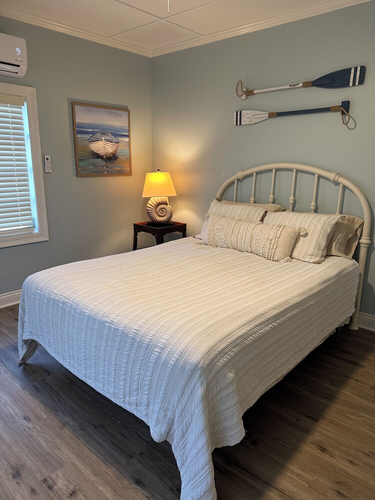 The Salty Point....a Waterfront Fishing Cottage With Kayaks, Ping Pong And More! - Louisiana