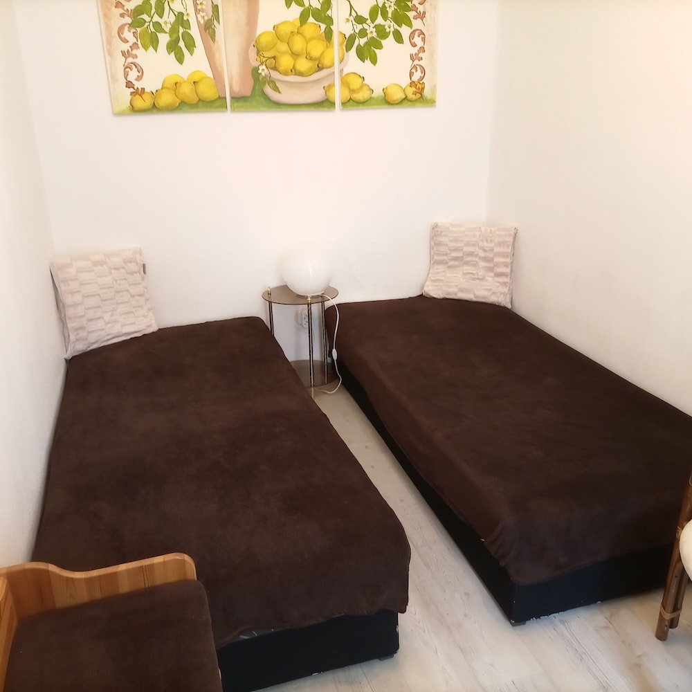 Ferienhaus 'Schatz' Mit Privater Terrasse Und Wlan - Wustermark