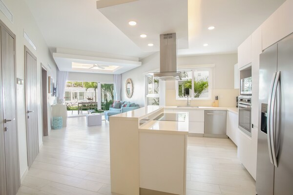 Destination Jelly Playa Coral Condo - Punta Cana