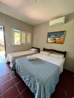 Quarto básico | 6 quartos, escrivaninha, Wi-Fi de cortesia, roupa de cama
