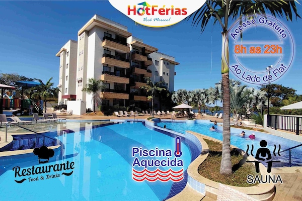 4 piscinas externas