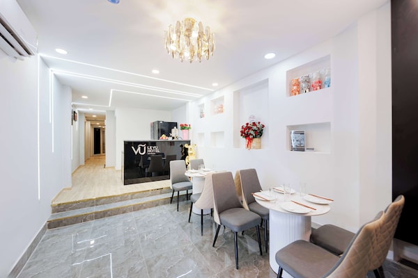 Le Vu Hotel - Ho Chi Minh City