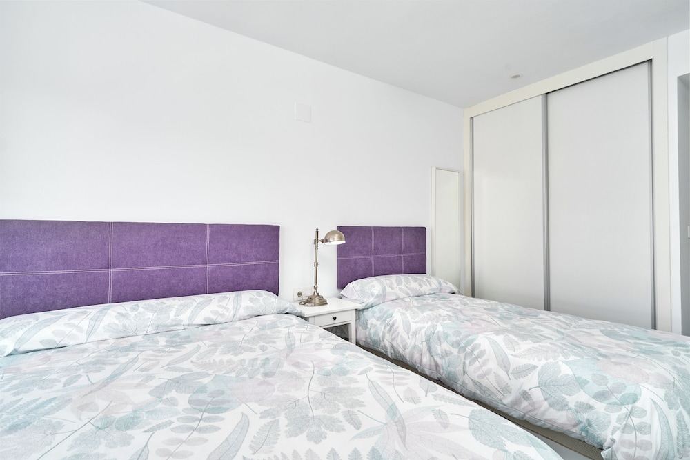 Apartment 'El áTico Del Oasis' With Sea View, Wi-fi And Air Conditioning - Motril