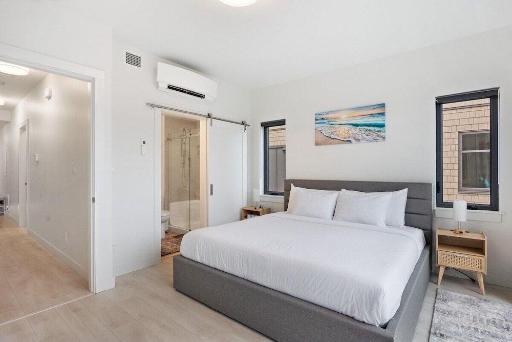 Ocean View Town House #4 at THE BEACH HOUSE! - Black Creek | Vrbo