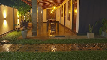 Área de estar no saguão