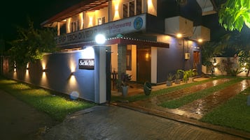 Fachada da propriedade