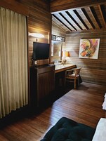 Quarto família | Frigobar, escrivaninha, quartos à prova de som, Wi-Fi de cortesia