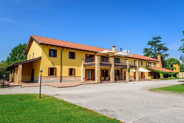 Tenuta Regina Agriturismo E Glamping - Friuli-Venezia Giulia
