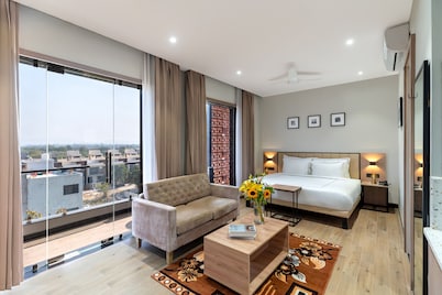 Blue Chip Stays - My Downtown Hotels