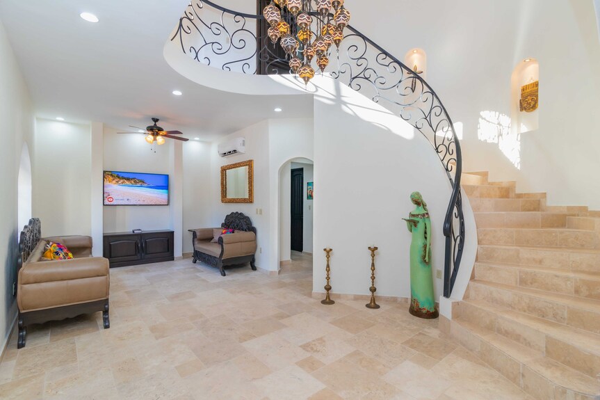 Stunning 3-bedroom Home In The Town Of Loreto. - Loreto