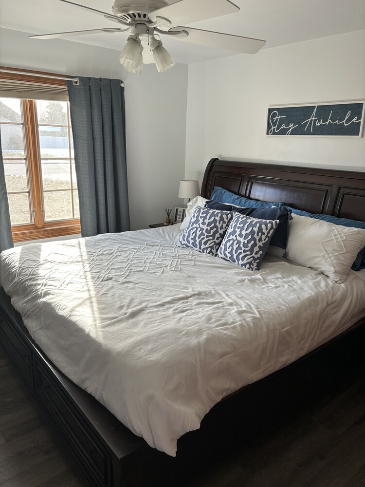 4 Bedroom-3.5 Bath For 2025 Nfl Draft In Green Bay - Green Bay, WI