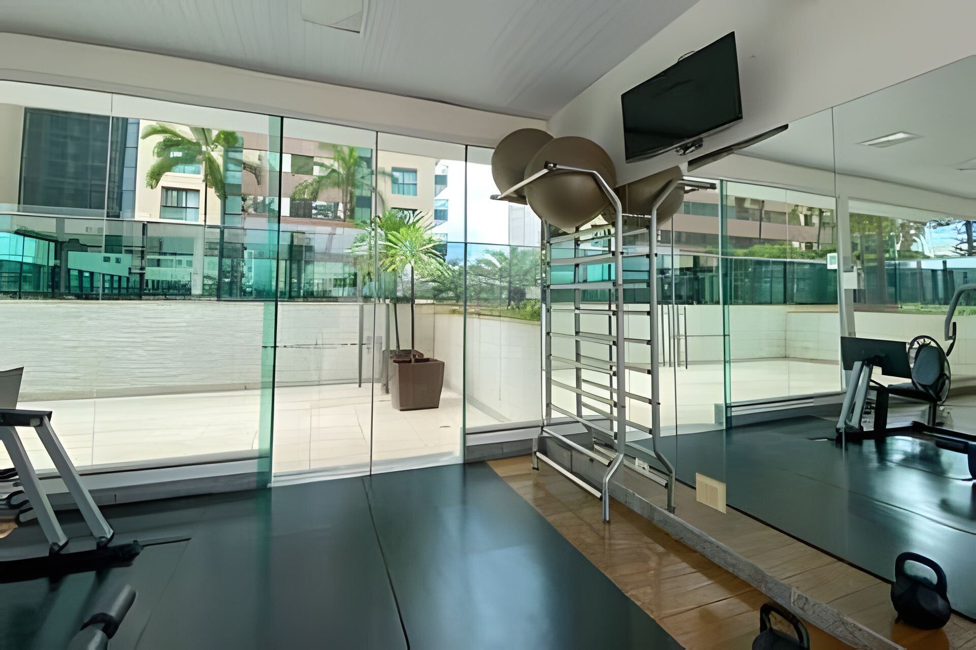 Apartamento básico | Sala de fitness