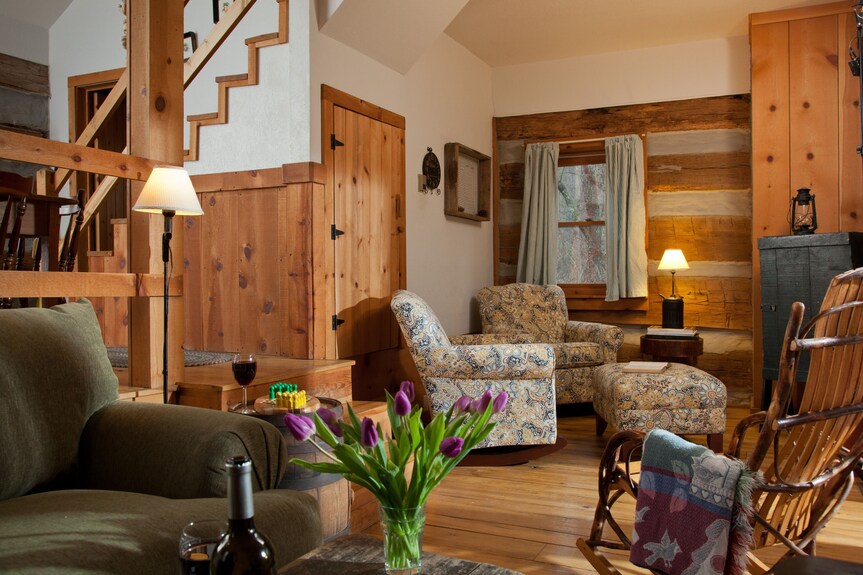 Hickory Hollow Cabin - Hocking Hills State Park, OH