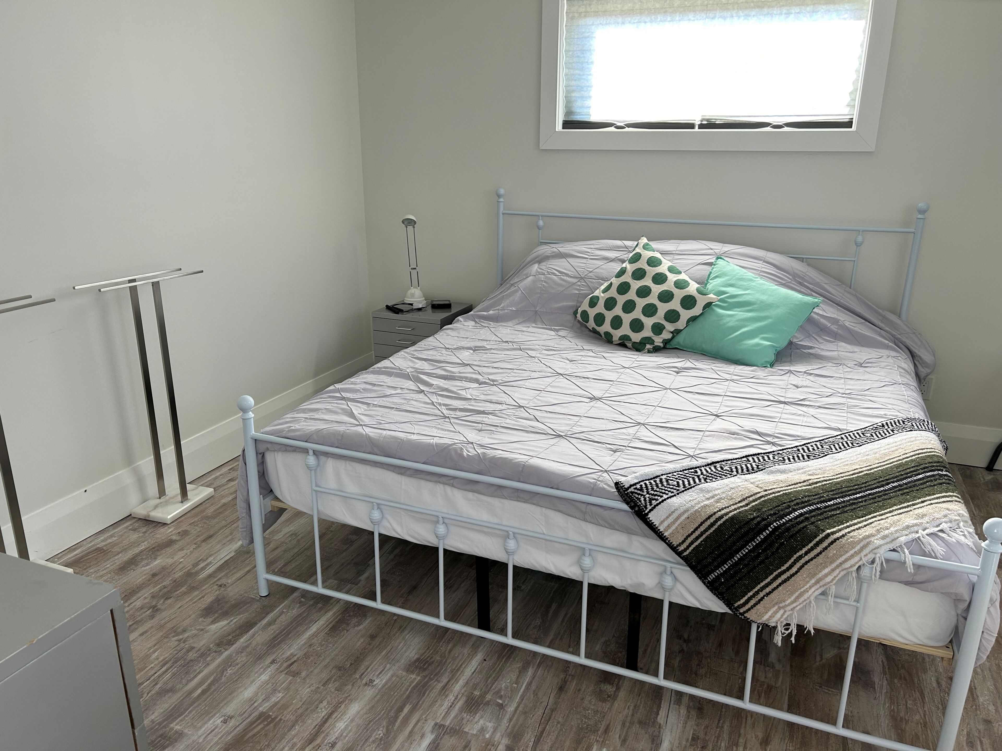 Fully-equipped, 4-seasons, 2 Bedrooms In The Vineyard At Harwood Estate Winery. - Prince Edward