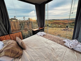 Casa de campo luxo | 1 quarto, Wi-Fi de cortesia, roupa de cama