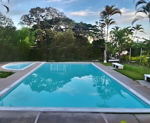 Piscina externa