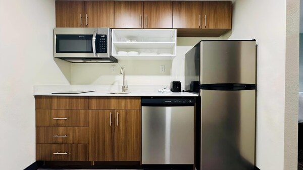 Mainstay Suites Chambersburg - Chambersburg, PA