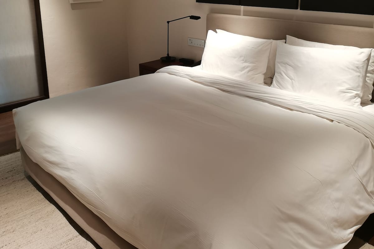 Quarto superior | 1 quarto, frigobar (abastecido com itens grátis), escrivaninha