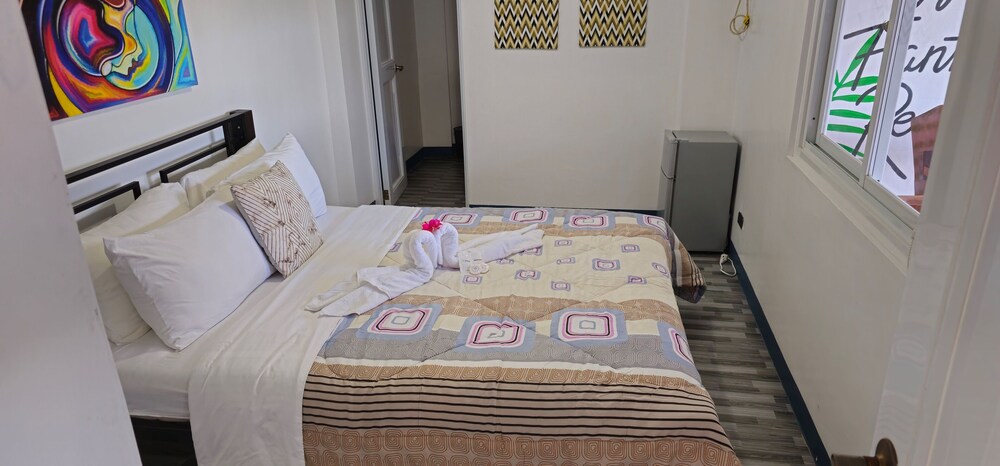 Myfantasyresort.com Room A - Occupancy 2-3 Guests - Calaca