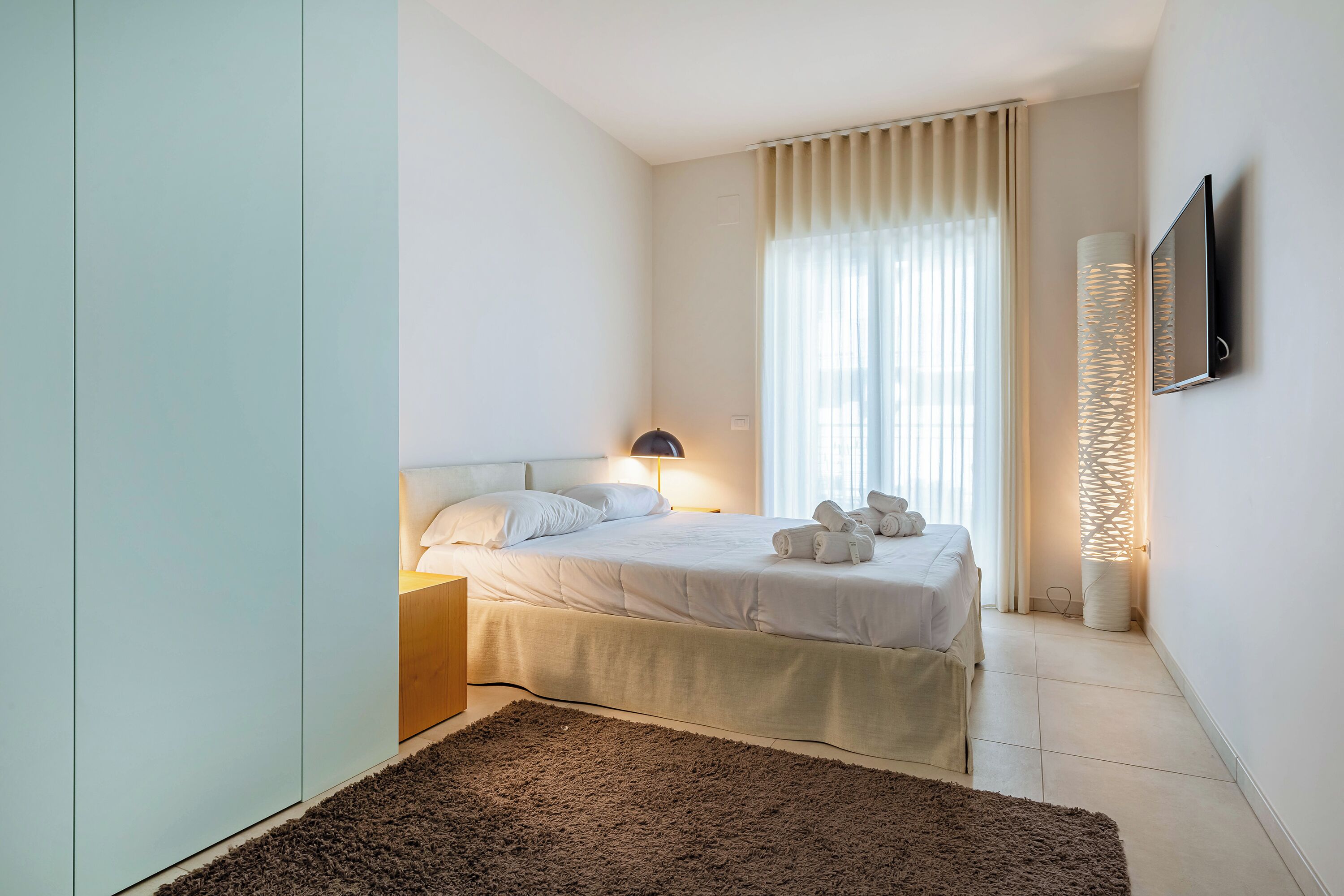 2 quartos, Wi-fi, roupa de cama fornecida 