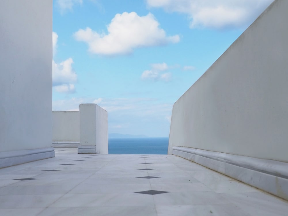 The Palm Rock Finikia Santorini - Oia