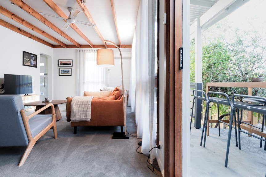 Thrower Cottage: Gateway To The Cataract Gorge - Tasmania