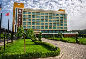 Fachada da propriedade