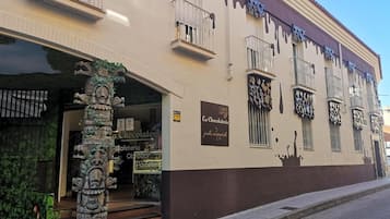 Fachada da propriedade