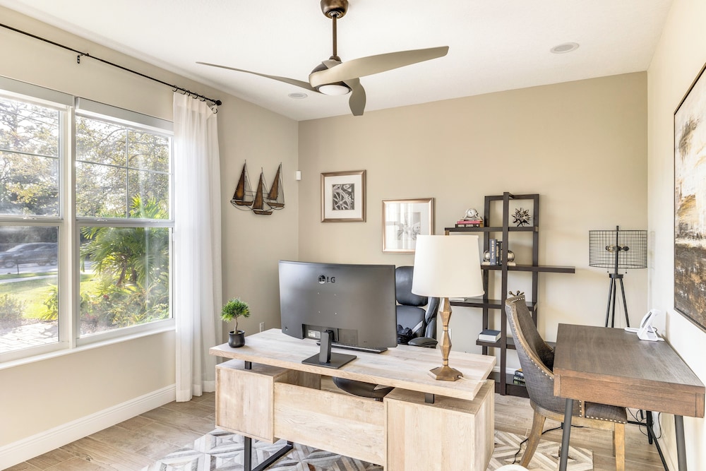 Port St Lucie Home W/ Lanai ~ 4 Mi To Downtown - Stuart, FL