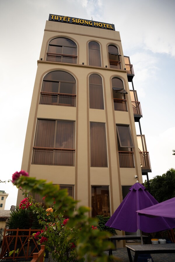 Tuyết Sương Hotel - Quảng Ngãi