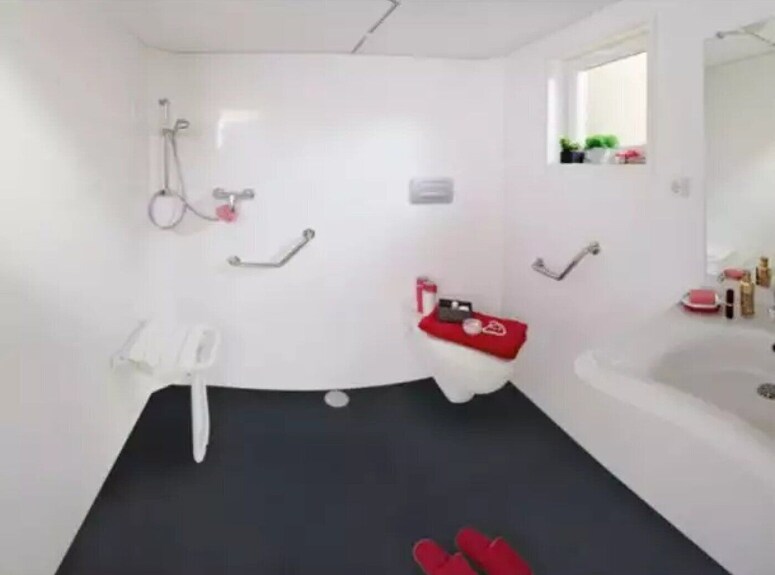 Camping 4 éToiles - Piscine - Eed0fa - Le Gouffre