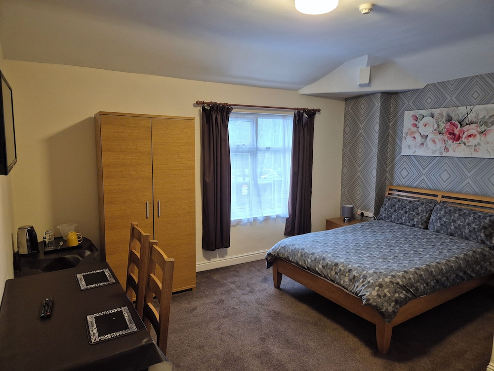 Brookfield Hotel - Leeds