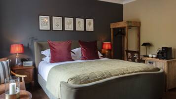 Quarto Duplo Superior, casa de banho anexa | 1 quarto, roupa hipoalergénica, Wi-fi grátis