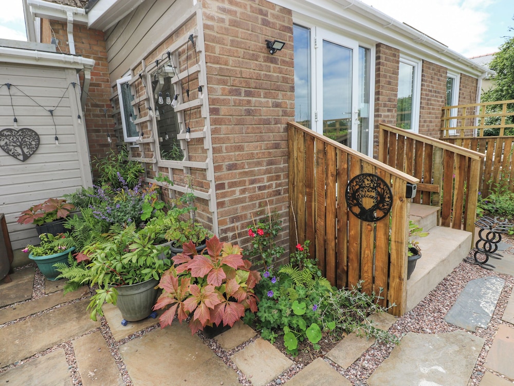 Garden View - Pembrokeshire