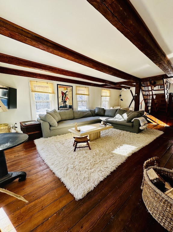 Restorative Mountain Sanctuary With Hot Tub, Minutes From The Mountains - Vermont