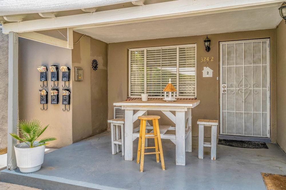 Southwest-Inspired Near UofA & Gem Show Venues - Tucson | Vrbo