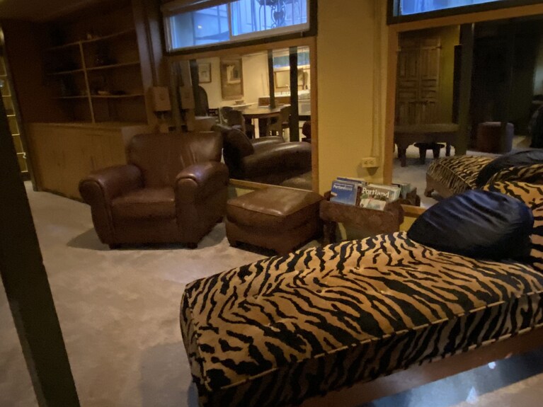 Cozy 1-bedroom Daylight Basement Apartment Surrounded By Gardens - Tigard, OR