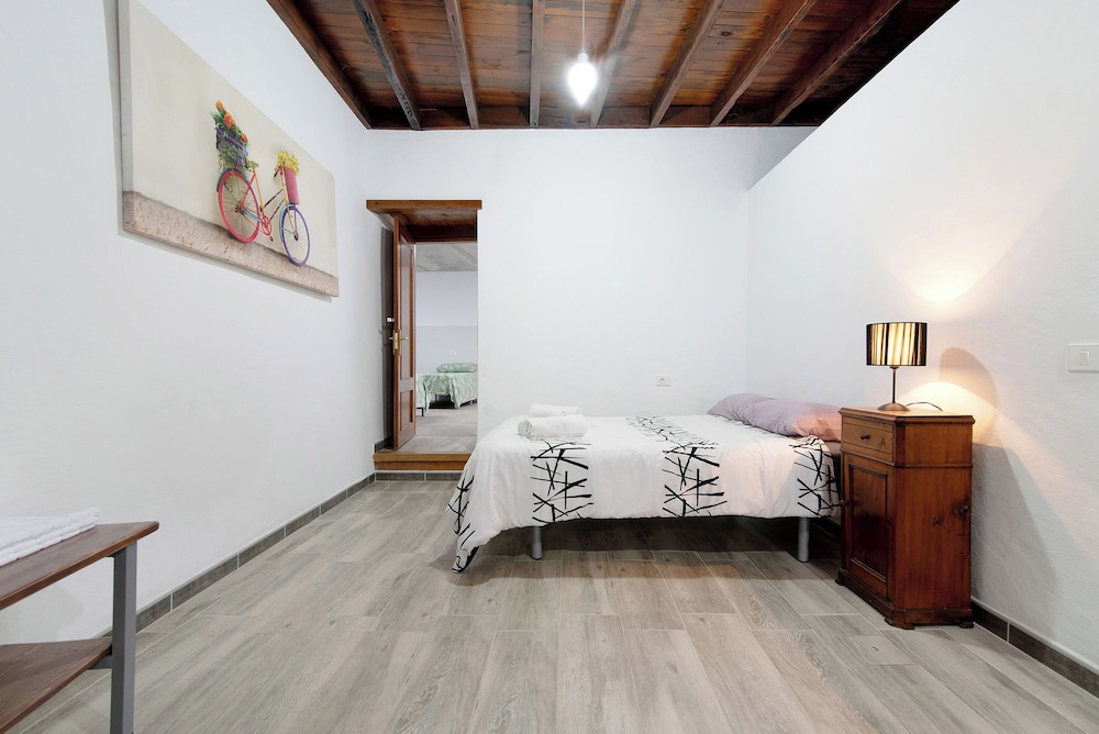 Casa De Vacaciones 'Villa Alma' Con Vistas A La Montaña, Terraza Privada Y Jardín Privado - San Bartolomé de Tirajana
