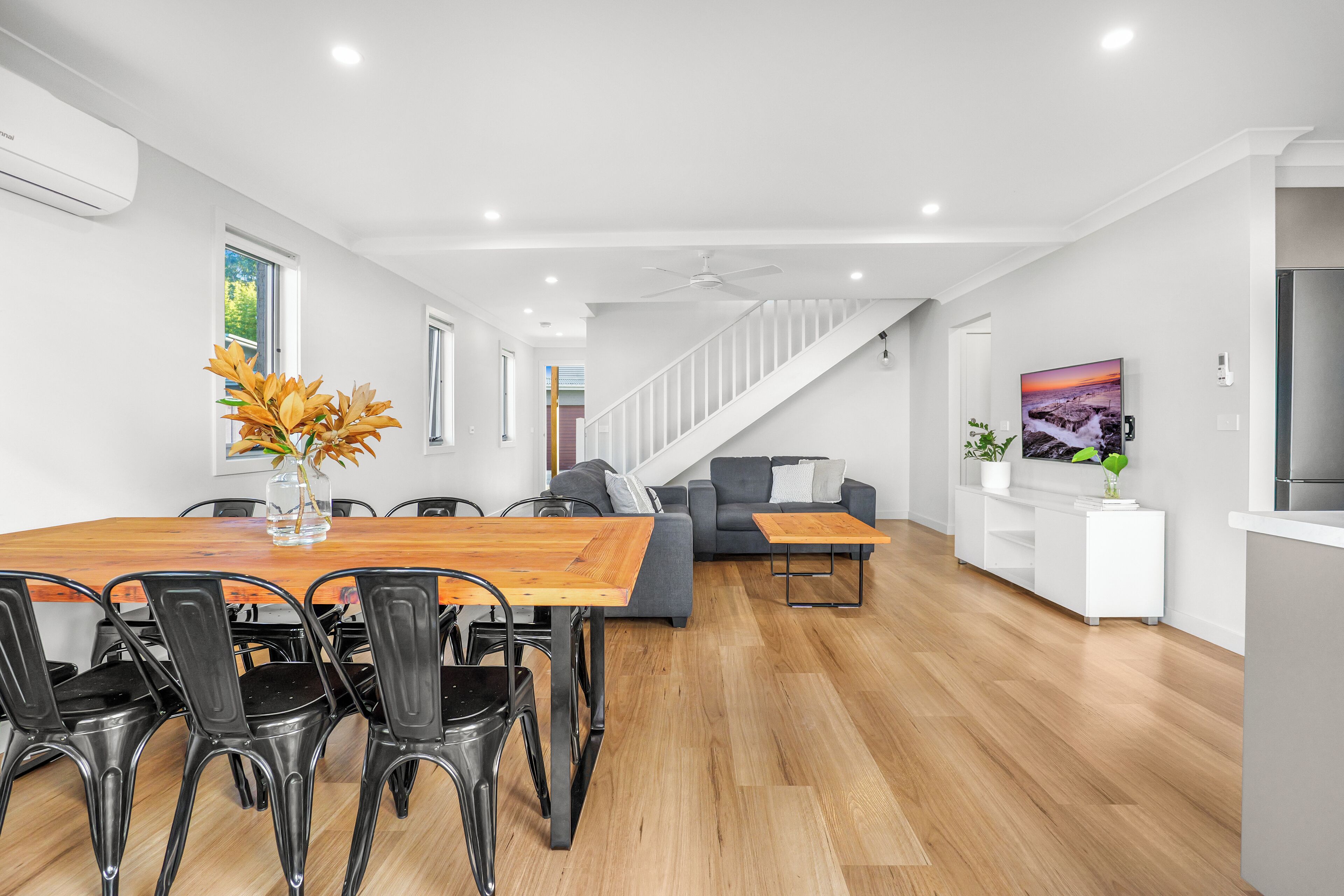 Retreat At Woodland  Entertainers Delight With Spa, Pizza Oven & Cozy Fire Pit - Nowra