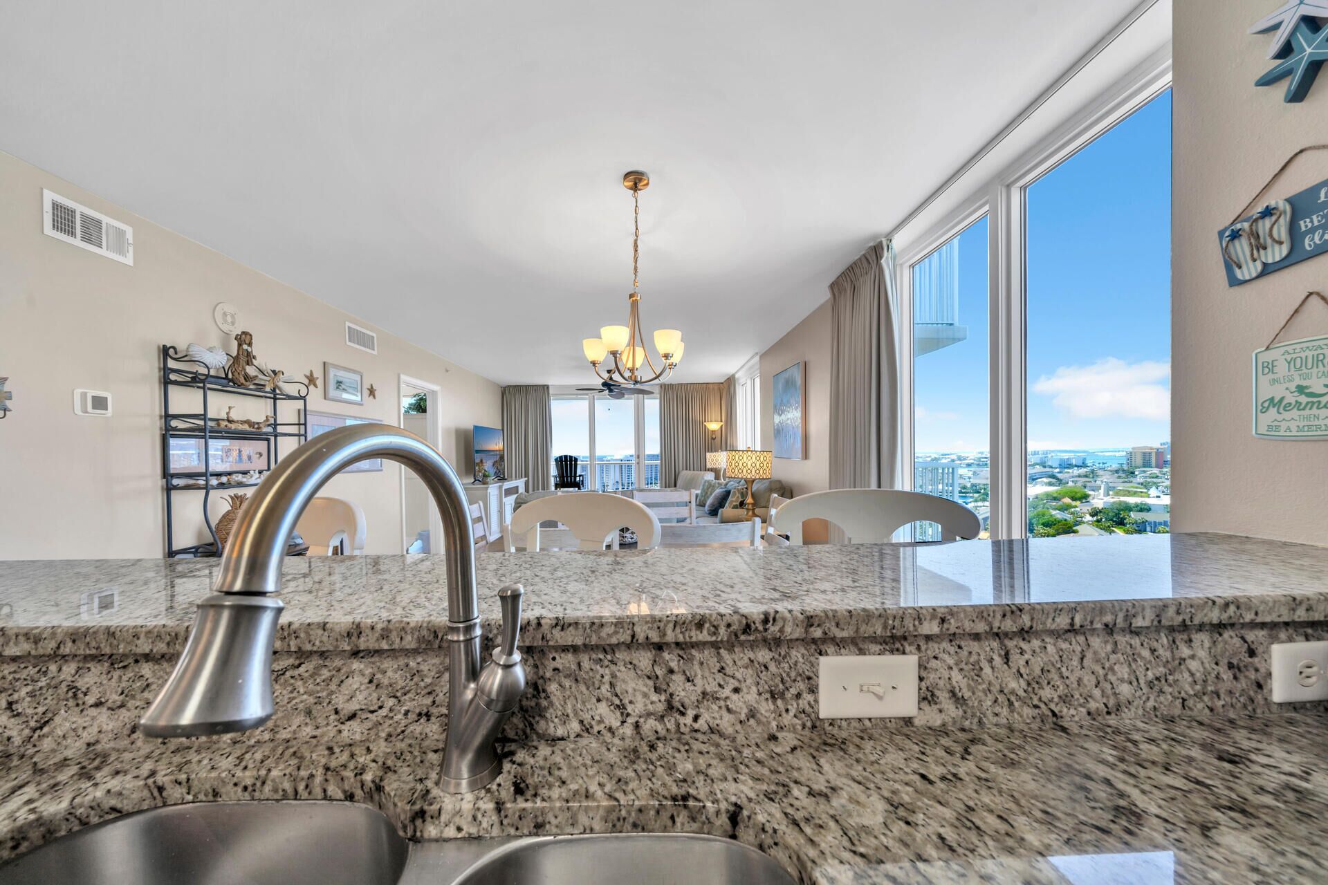 Gulf Views With Direct Beach Access! Terrace At Pelican Beach 1401! - 데스틴