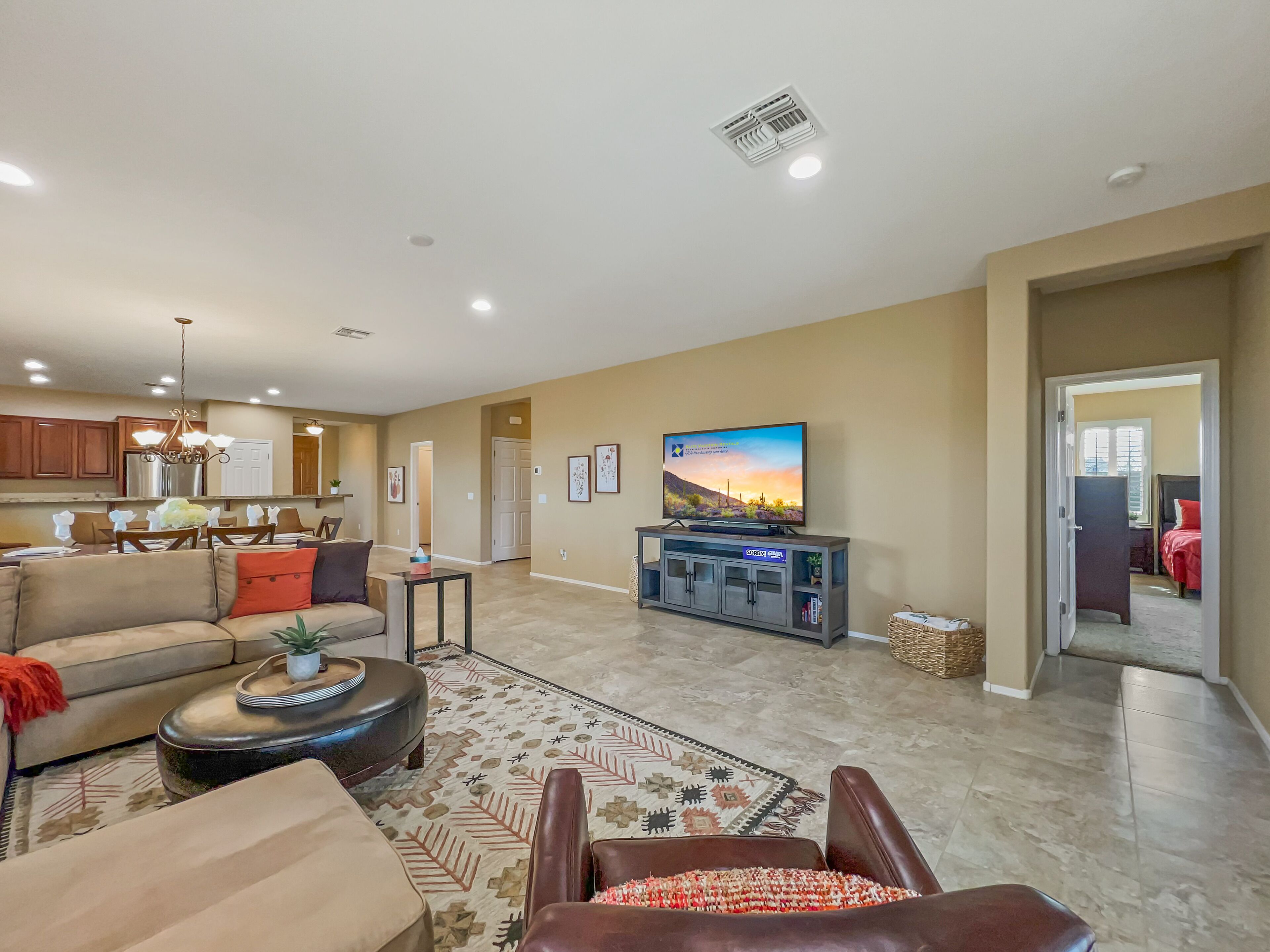 Seville 4 Beds + Office And Heated Pool, Fire Pit! 30 Night Min. - Queen Creek, AZ