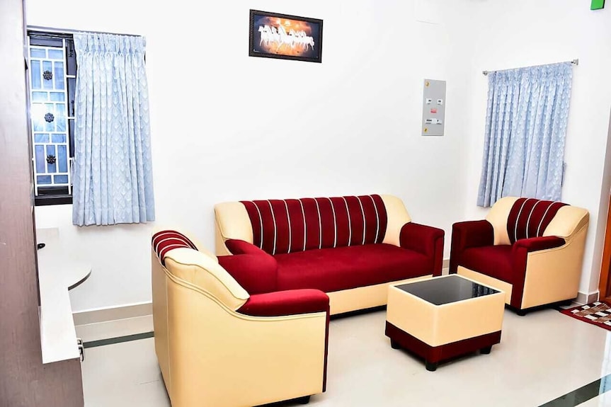 Amsam Service Apartment Perfect Home Stay For Your Family - 탄자부르