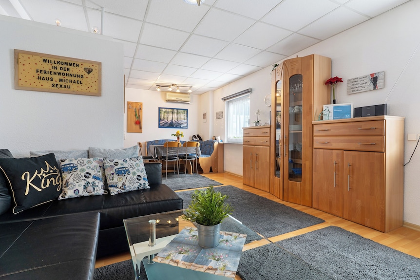 Apartment 'Ferienwohnung, 50qm, Terrasse' With Shared Terrace, Shared Garden And Wi-fi - Denzlingen