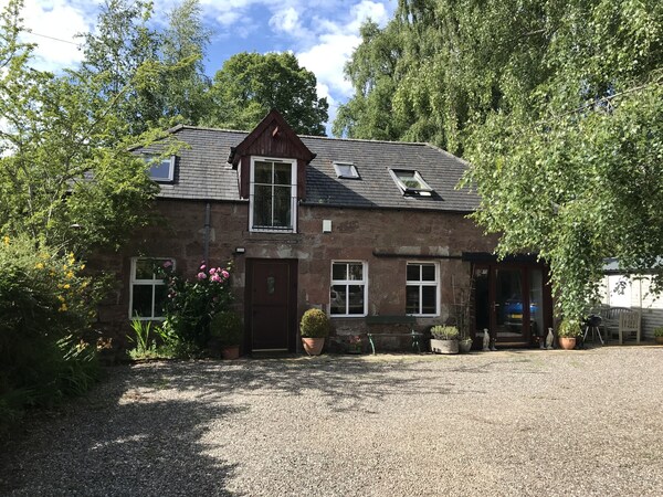 Riverlea Coach House - Blairgowrie