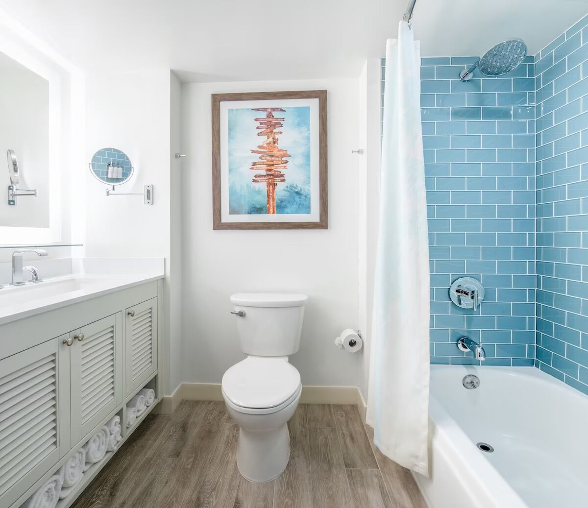 Opulence Meets Outdoor Adventure: 4 Comfortable Units, Indoor Pool, Pets Allowed - Zephyr Cove, NV